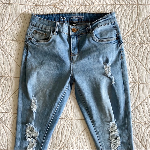 Rio | Jeans | 535 Rio Distressed Light Wash Skinny Jeans | Poshmark